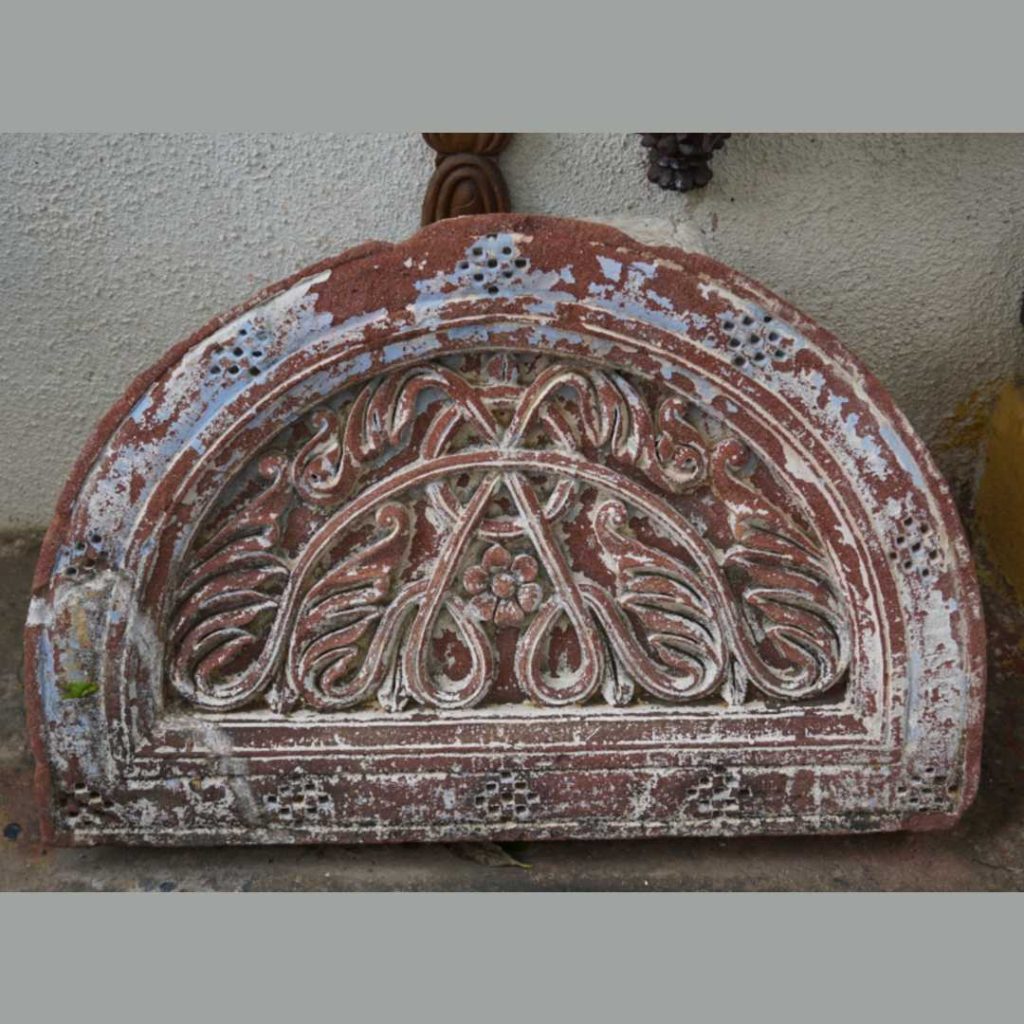 #ARAR06 Vintage Stone Arch - The Antique Hut
